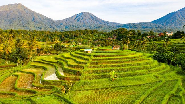 DESA INDONESIA MENJADI WISATA TERBAIK DIDUNIA - DUNIA TRAVEL